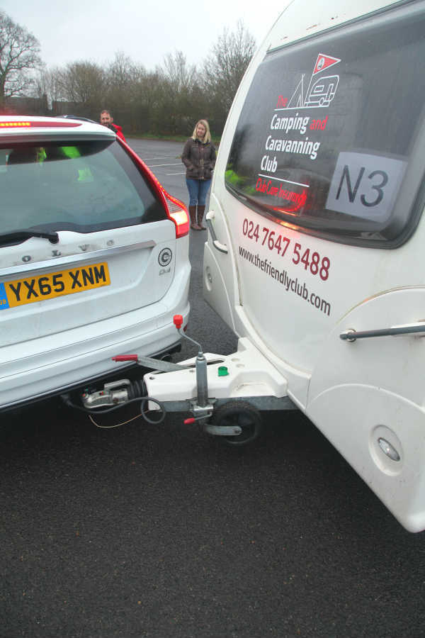 How To Reverse A Caravan Onto A Pitch Driveway How To Reverse A Caravan Onto A Pitch Driveway
